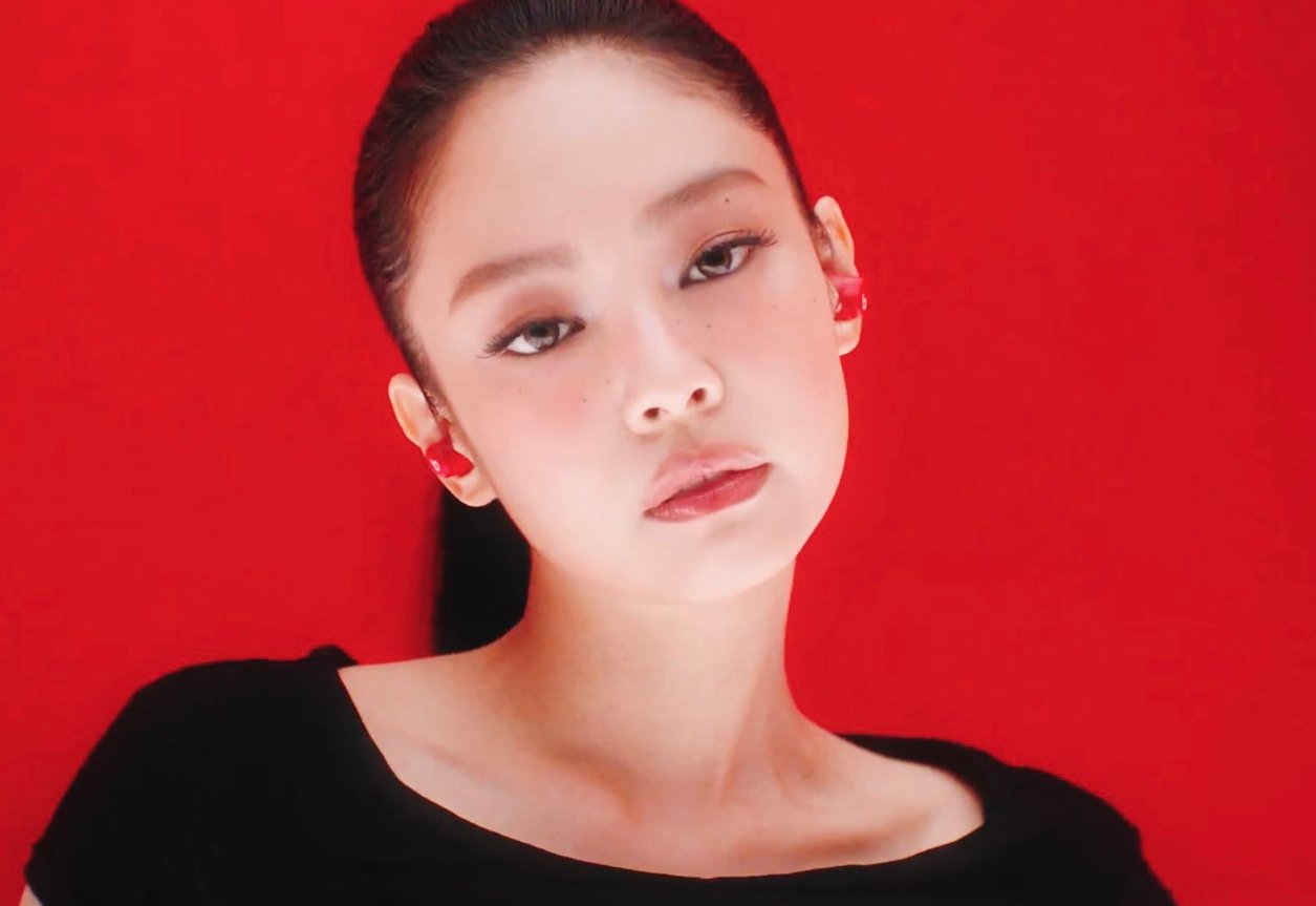 BLACKPINK’s Jennie Registers Trademark for English Name “Jennie Ruby ...