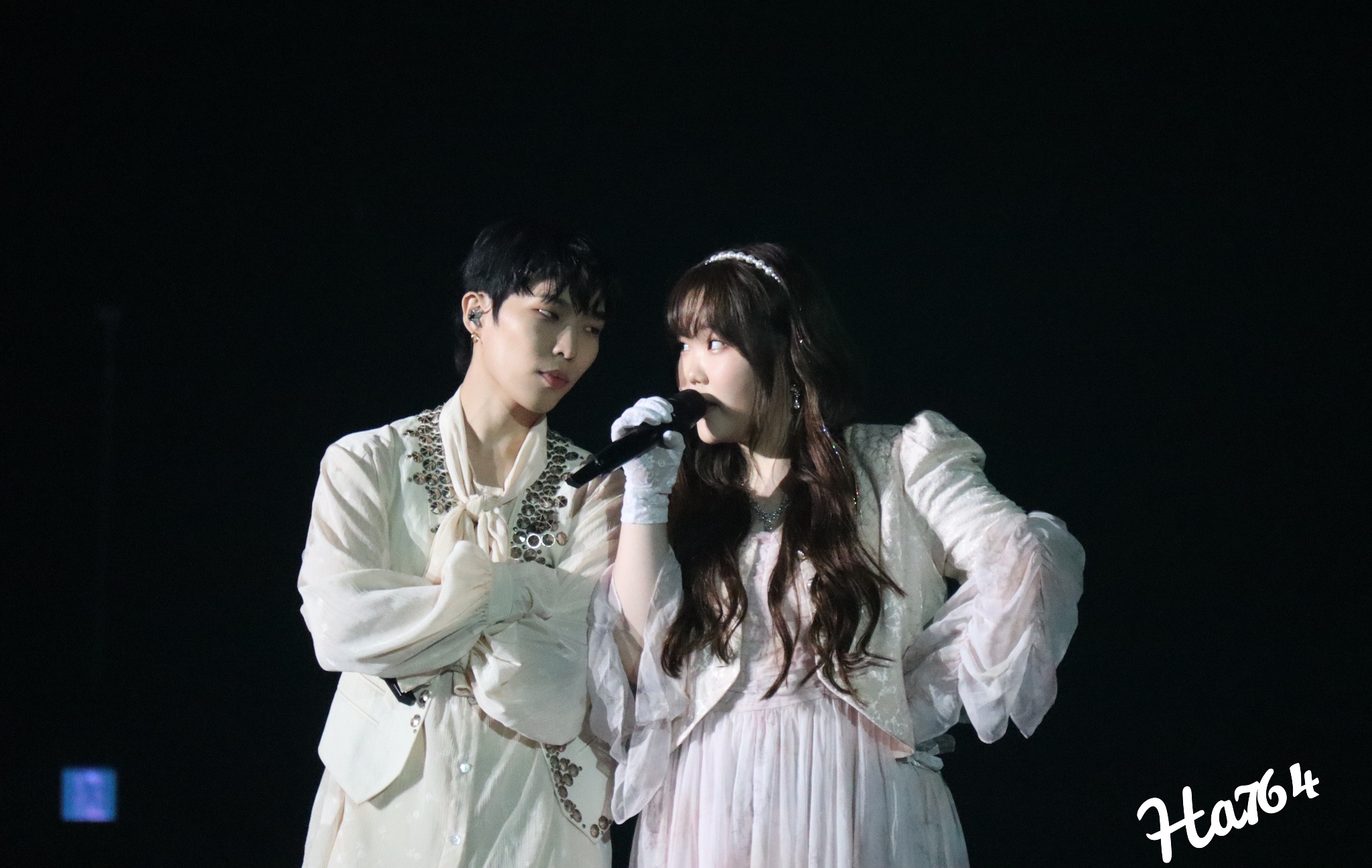 AKMU Completed 10th Debut Anniversary Concert Full Of Emotions, “See ...