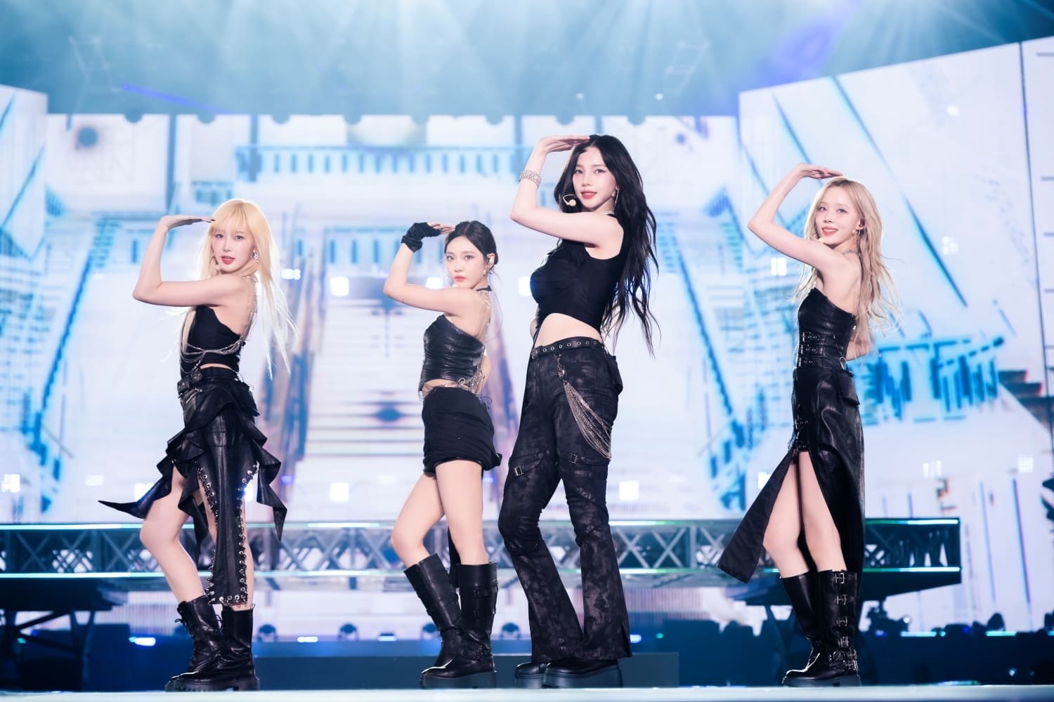 aespa Makes History: First Overseas Female Artist to Perform at Tokyo ...