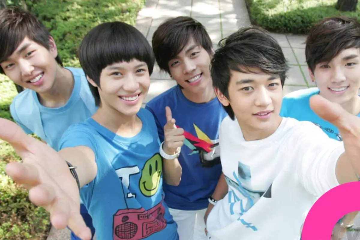 Trot Competition Winner Reveals Turned Down SHINee Offer from Lee Soo ...