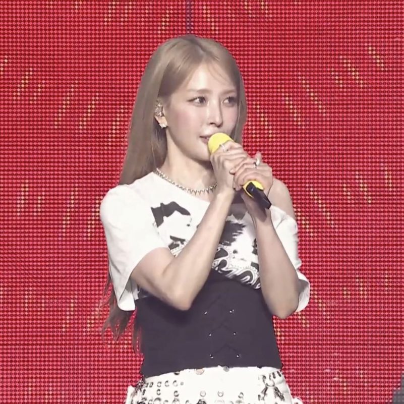 BoA Goes Blonde After 5 Years And Absolutely Slays at Weverse Con ...