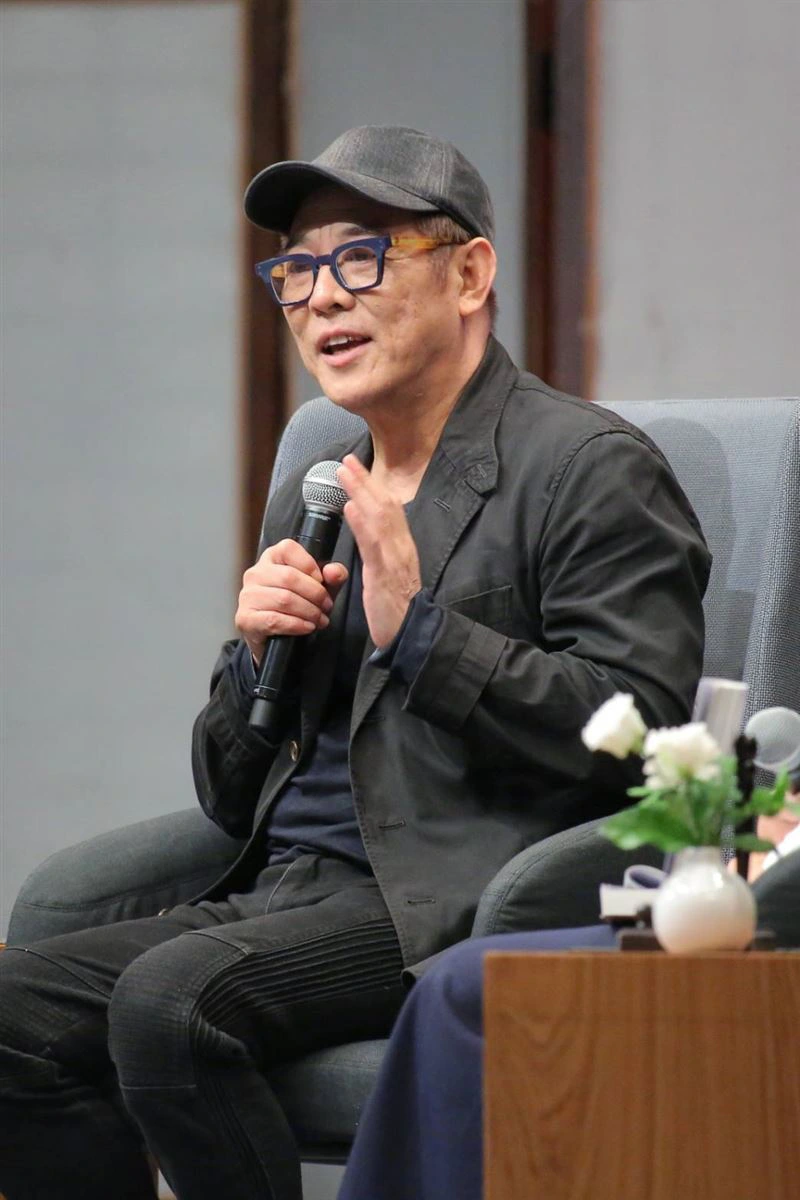 Jet Li Shuts Down Illness Rumors: I Was Said to Dead Dozens of Times ...